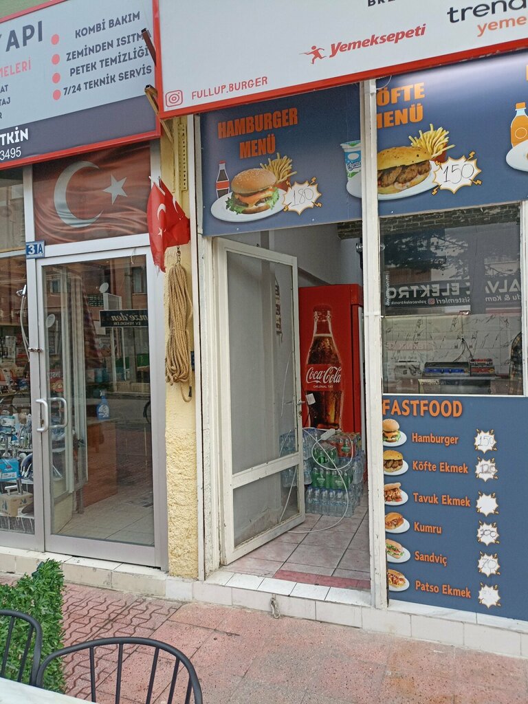 Yemek salonu, gastromarket Full-Up Burger, Konya, foto
