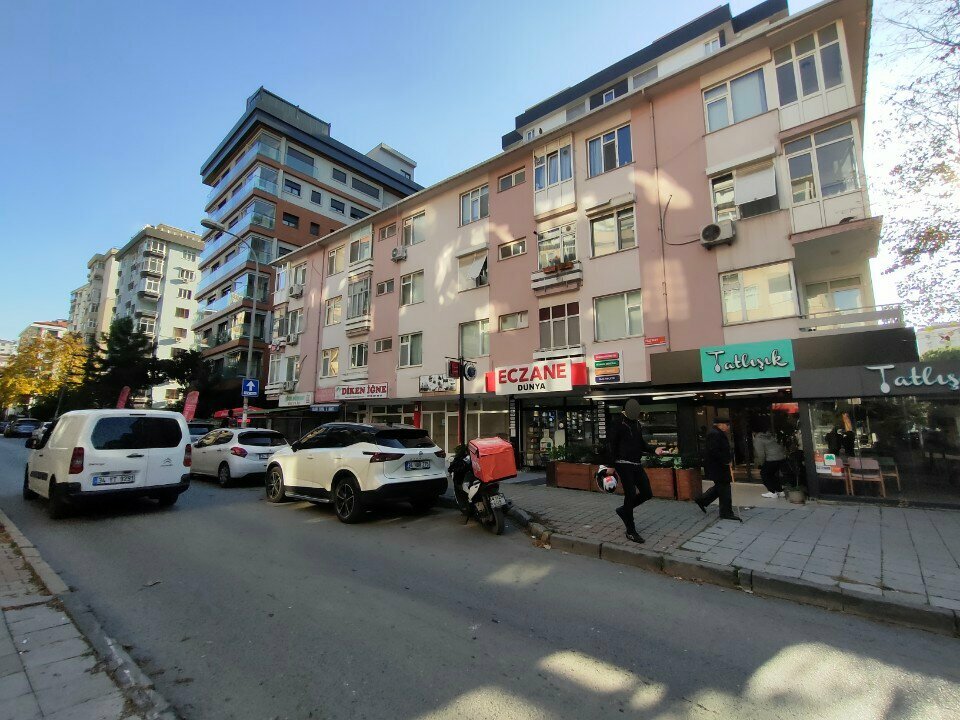 Eczaneler Dünya Eczanesi, İstanbul, foto