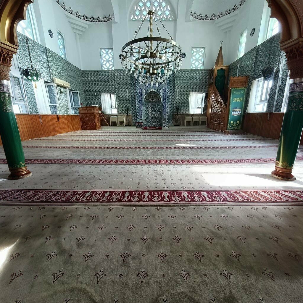Cami Şehitlik Cami, Bandırma, foto