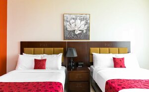 Golden Bay Belize Hotel (Belize City), otel  Belize'den