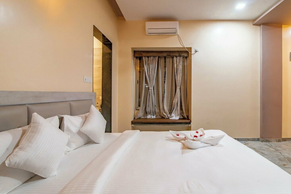Otel Freesia Resort by Express Inn, Maharaştra, foto