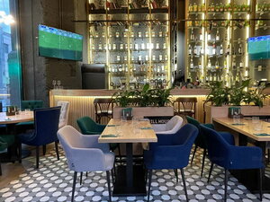 Grill House (Kuznetsky Most Street No:21/5), restoran  Moskova'dan