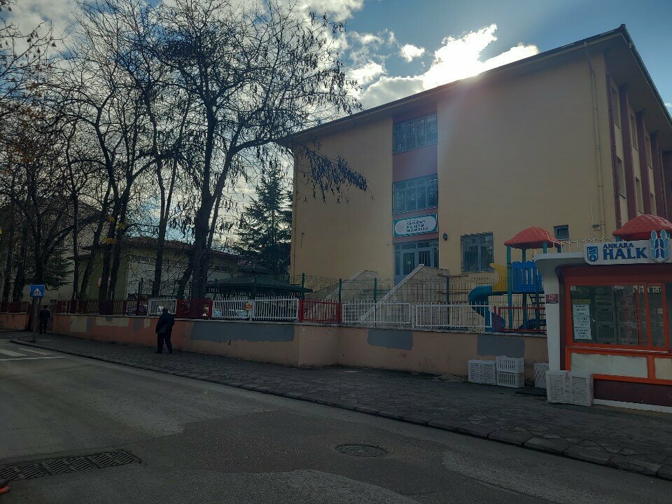 Mesleki ve teknik anadolu lisesi Yahya Özsoy Özel Eğitim Meslek Okulu, Ankara, foto
