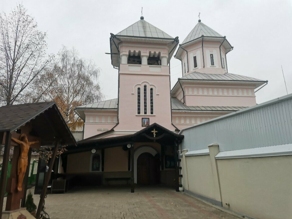 Ortodoks kiliseleri Biserica Sfinții Apostoli Petru și Pavel din Bălți, Beltsi, foto