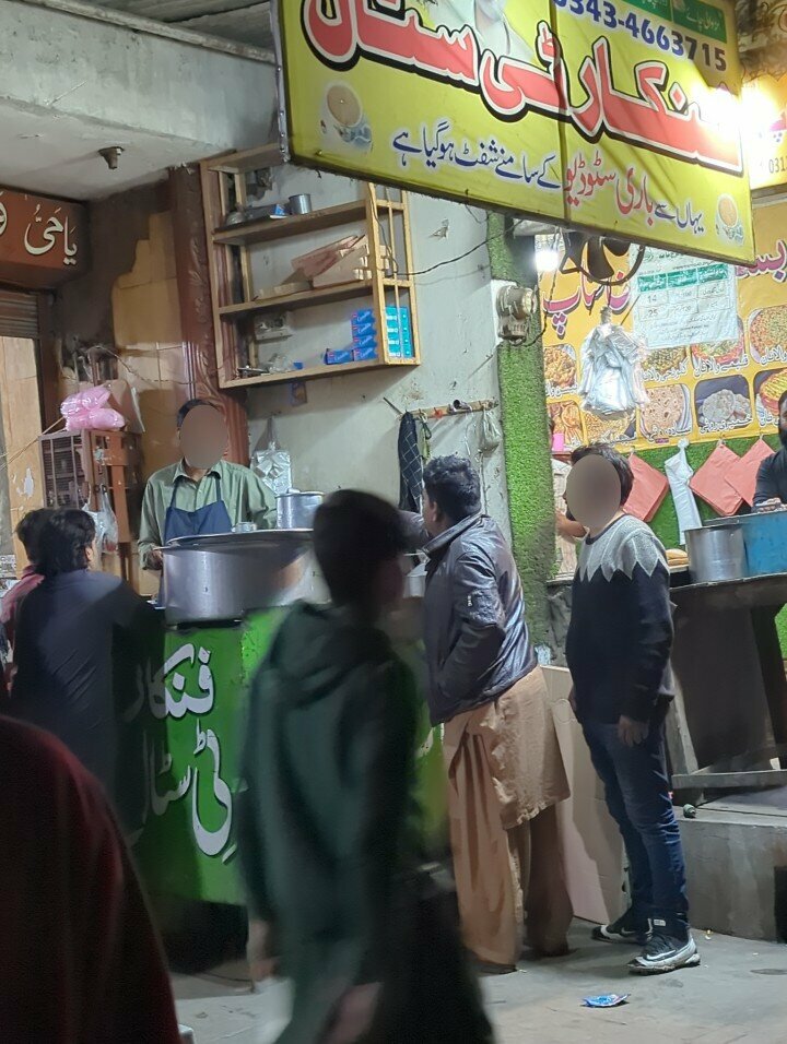 Çay mağazaları Fankar tea stall, Lahor, foto