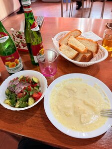 Нур (ulitsa Komarova No:129), kafe  Nalchik'ten