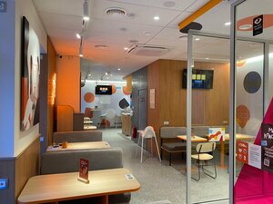 Dodo Pizza (Gospitalnaya Street No:3), pizzacılar  Chernyahovsk'tan
