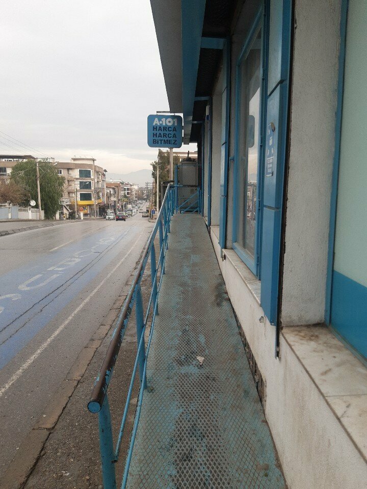 Süpermarket A 101, İzmir, foto