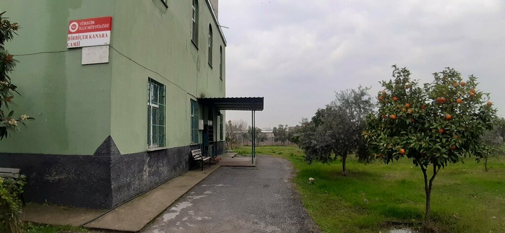 Cami Birbiçer Kanara Cami, Adana, foto