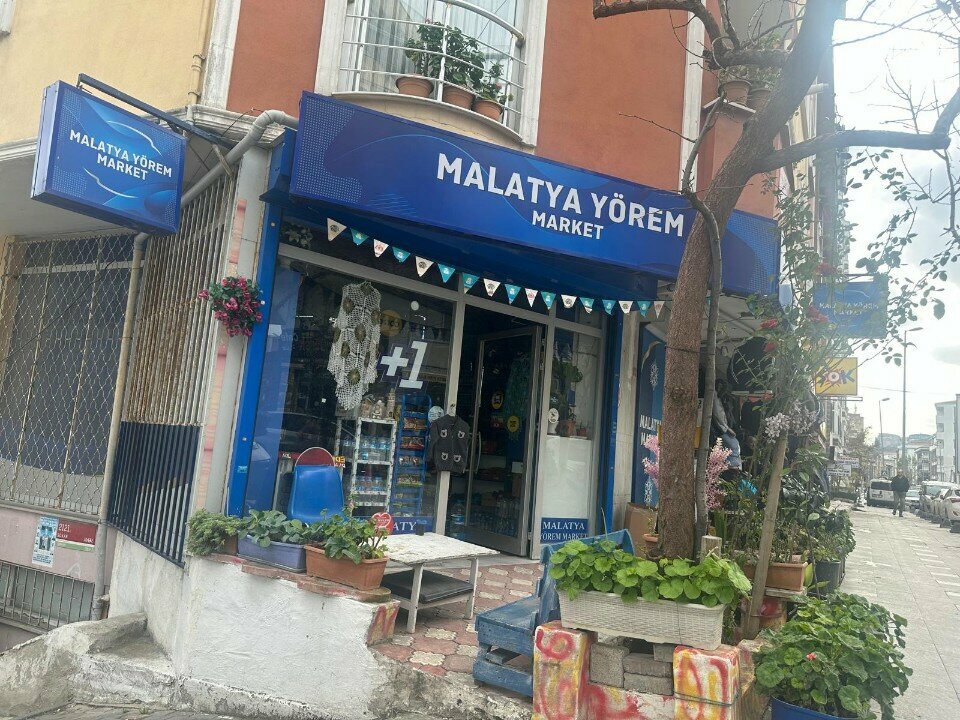 Alkollü içecekler Malatya Yörem Market, İstanbul, foto