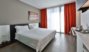 Best Western Hotel Parco Paglia (Abruzzo, Chieti, Via Chieti, 13), otel  Abruzzo'dan