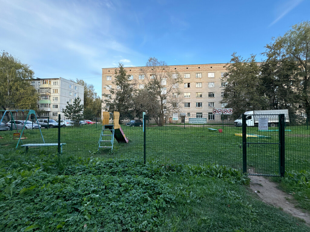 Oyun alanı Playground, Staraya Russa, foto
