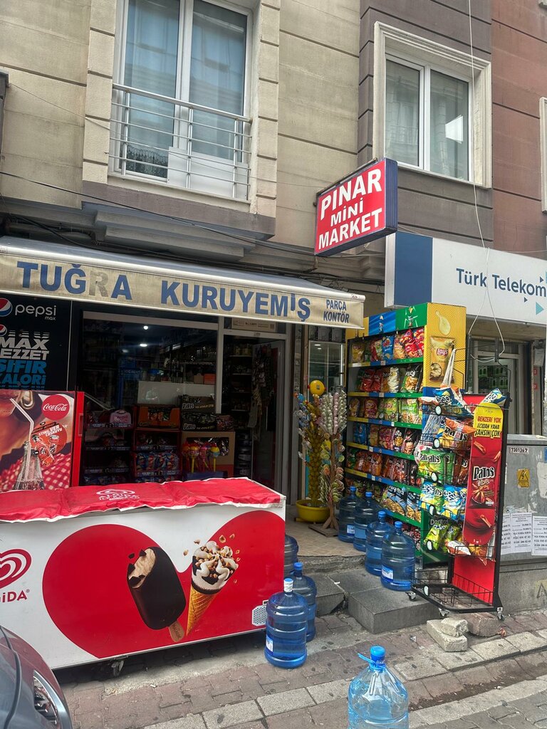 Mini-market Tuğra Kuruyemiş, İstanbul, foto