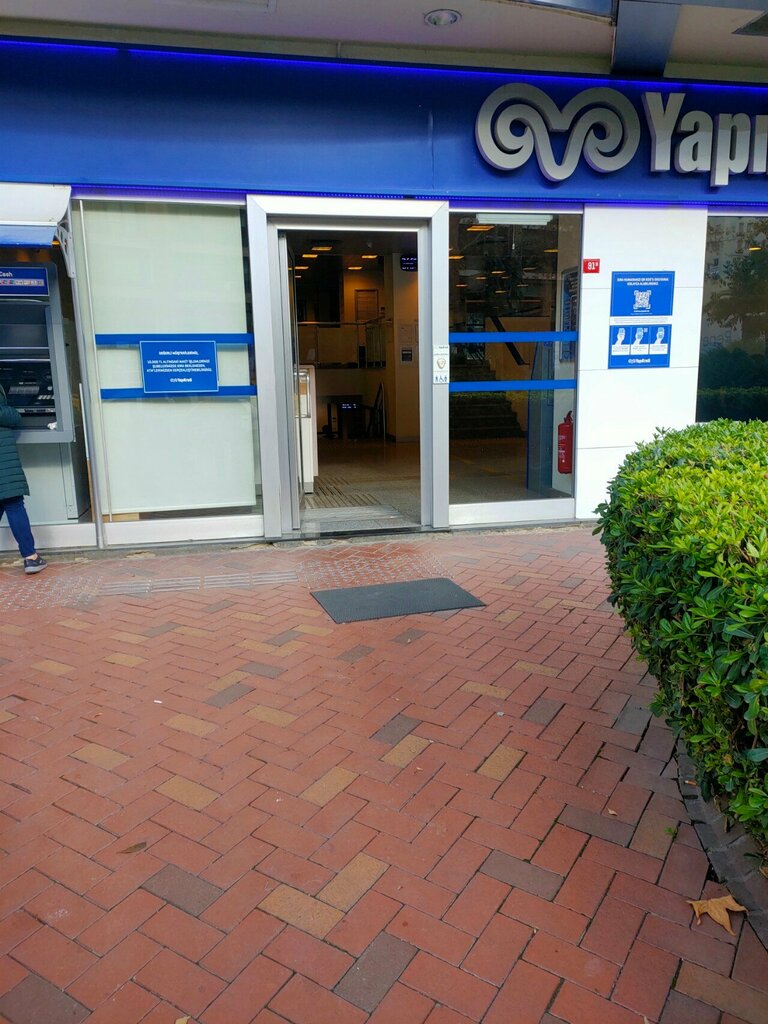 Banka Yapı Kredi, İstanbul, foto