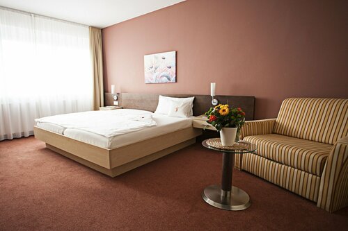 Otel Phönix Hotel, Bergneustadt, foto