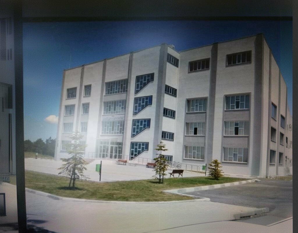 Üniversiteler Tekirdağ Namık Kemal Üniversitesi Saray Meslek Yüksekokulu, Saray, foto