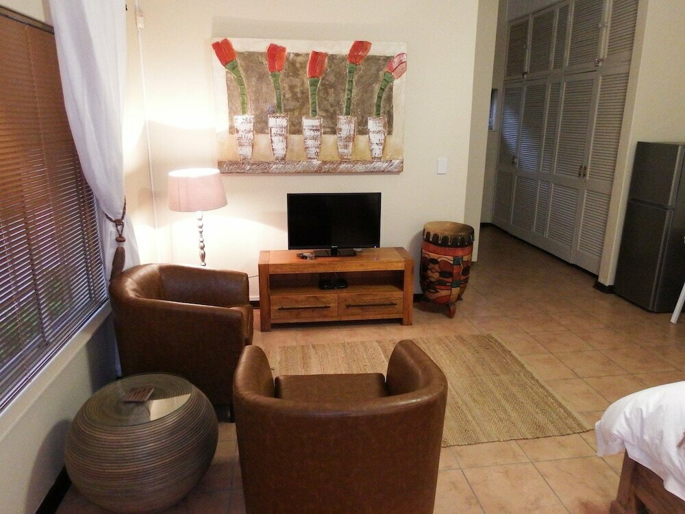 Otel 85 Ehmke, Mbombela, foto