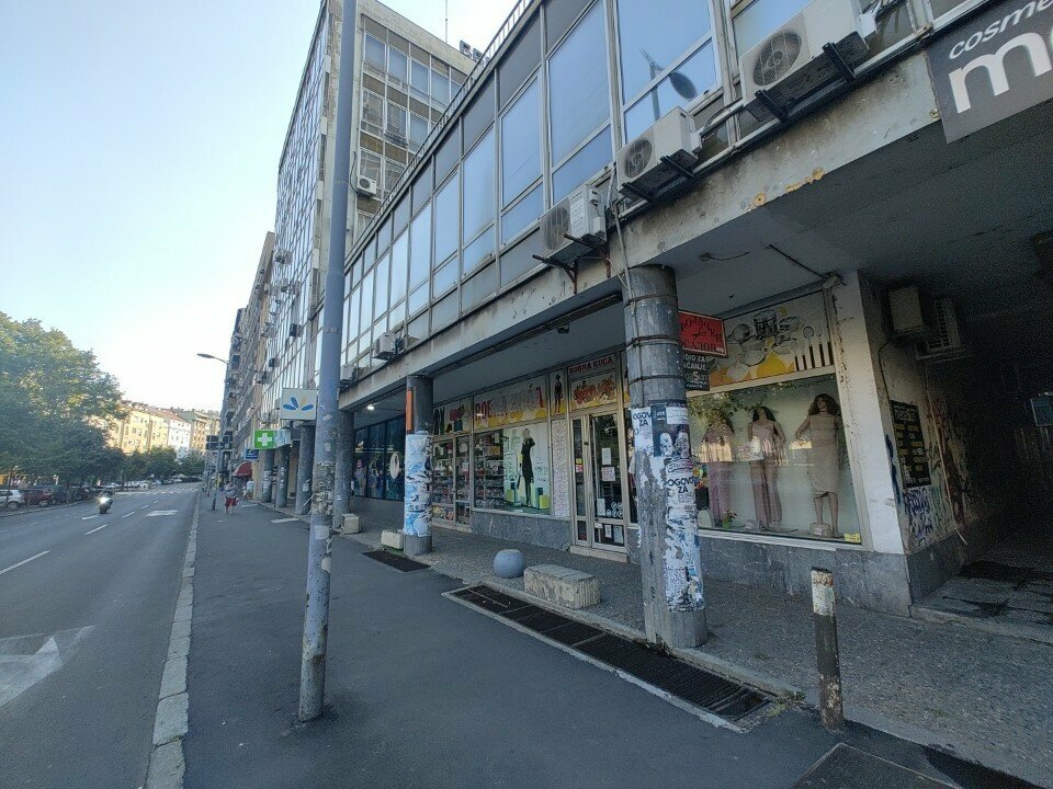 Büyük mağazalar Kineska prodavnica, Belgrad, foto