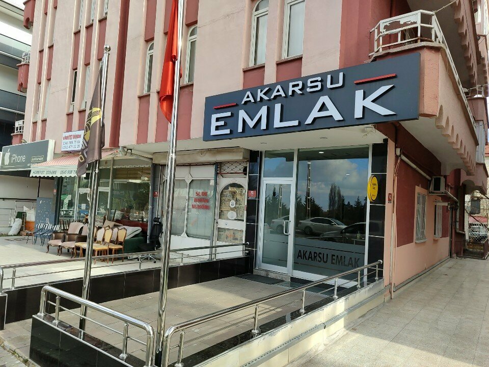 Emlak ofisi Akarsu Emlak, Ankara, foto