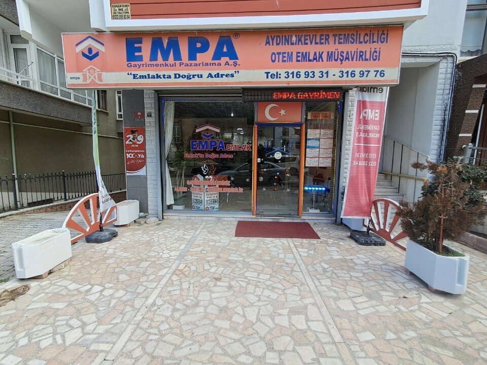 Emlak ofisi Empa Emlak, Ankara, foto