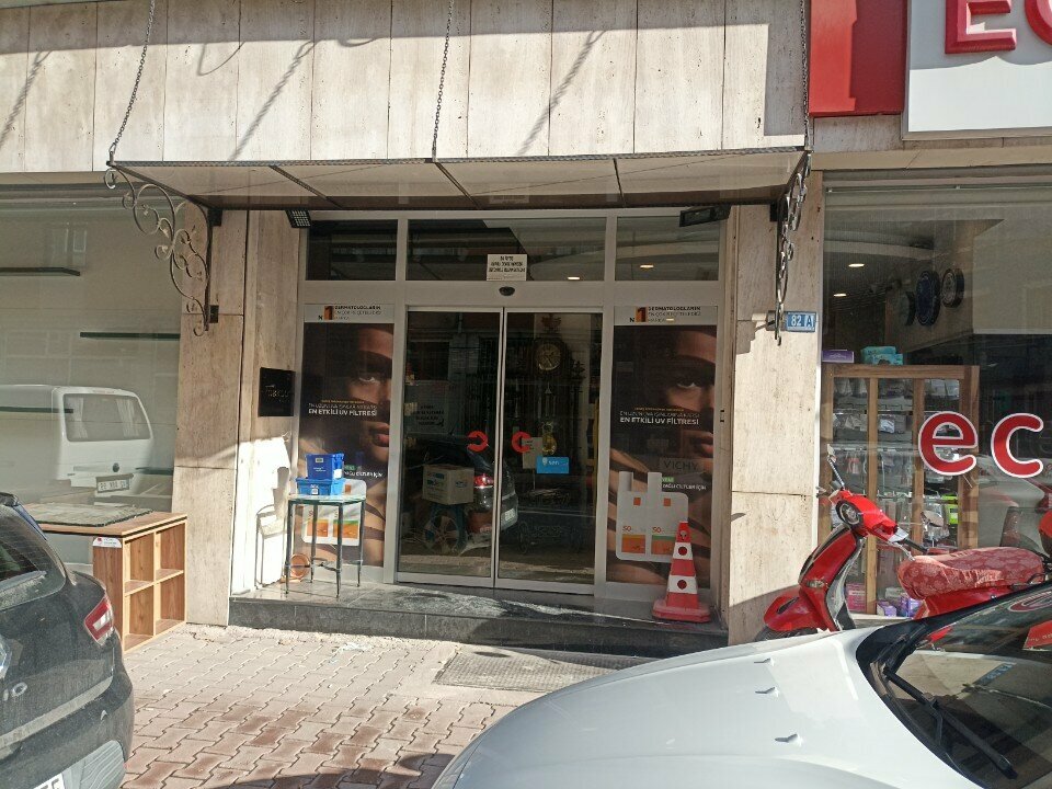 Eczaneler Pekcan Eczanesi, Konya, foto