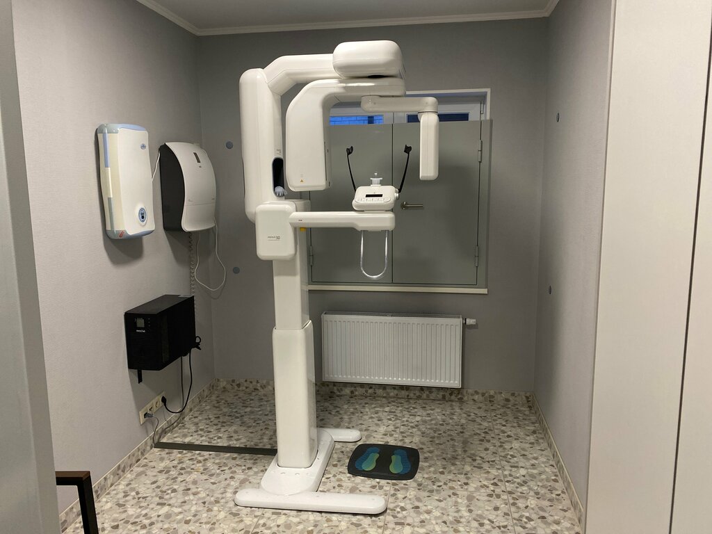 Özel ağız ve diş sağlığı klinikleri ve muayenehaneleri Polyanka, Moskova, foto