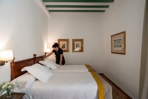Parador de Almagro (Ronda de San Francisco No:31, Almagro), otel