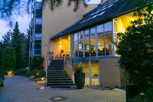 Wald & Golfhotel Lottental (North Rhine-Westphalia, Bochum, Grimbergstraße, 52), otel  Kuzey Ren‑Vestfalya'dan