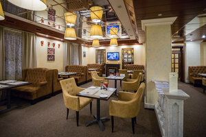 Severny (prospekt Lenina No:11), restoran  Kirovsk'tan