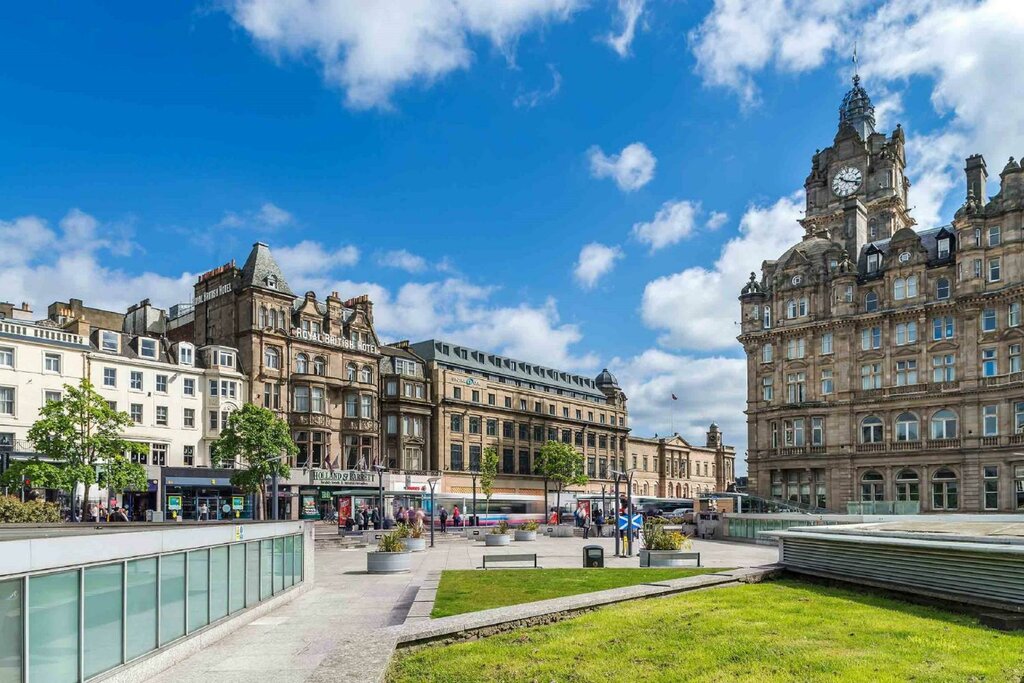 Otel Motel One Edinburgh - Princes, Edinburgh, foto