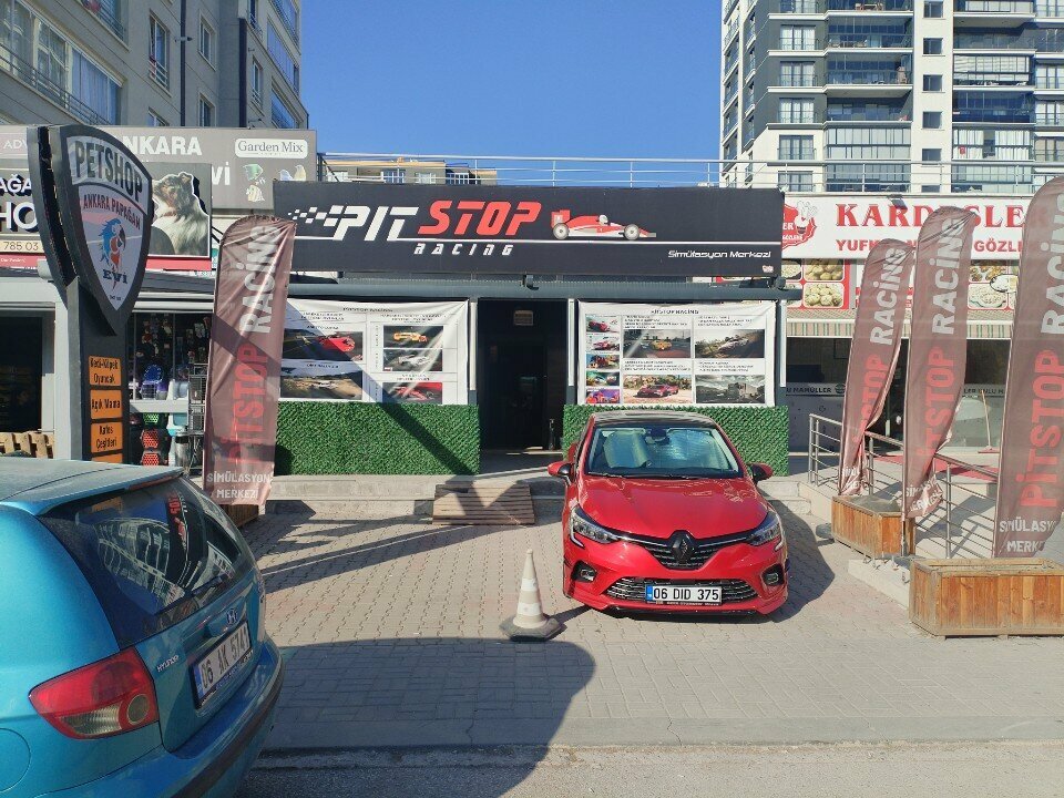 Oyun salonları Pitstop Racing Simülasyon Merkezi, Ankara, foto