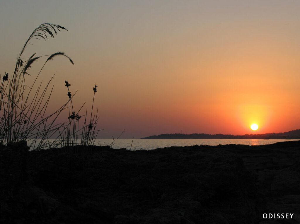 Unutulmaz olayların yeri Viewpoint Island, Alanya, foto