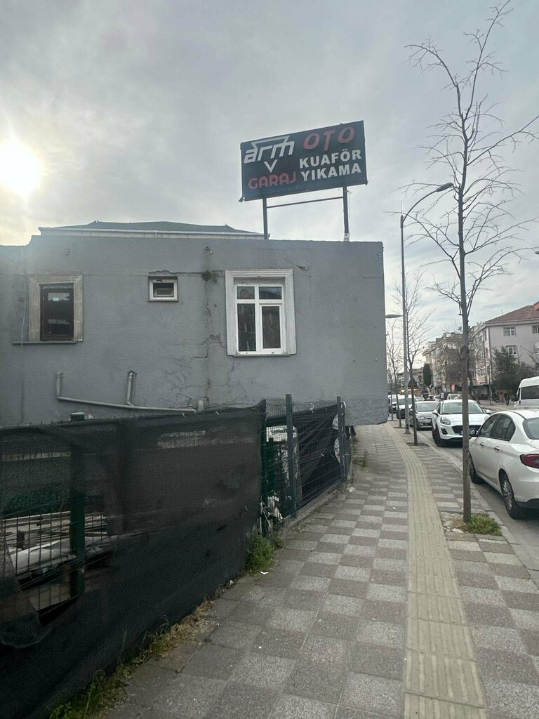 Detaylı oto bakımı Arm Oto Kuaför Yıkama, İstanbul, foto