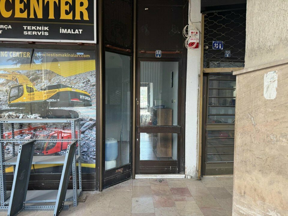 i̇nşaat makinaları ve ekipmanları Test Drilling Center, Ankara, foto
