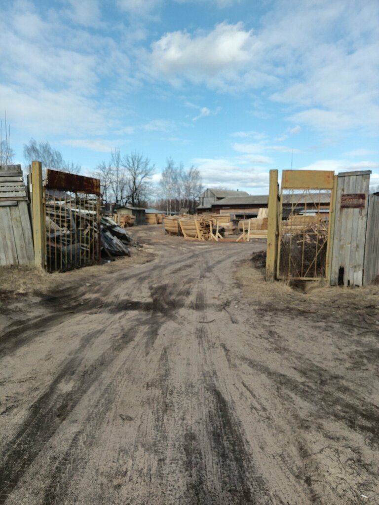 Kereste üretim ve satış şirketleri Пиломатериалы, Yaroslavl, foto