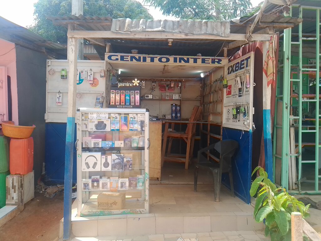Telefon tamir servisi Karim Multi Services, Prag, foto