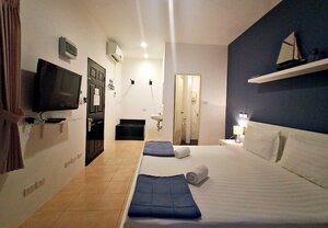 Chino Town Gallery Alley (Mueang Phuket, Soi Sun Uthit Street, 113), otel  Phuket'ten
