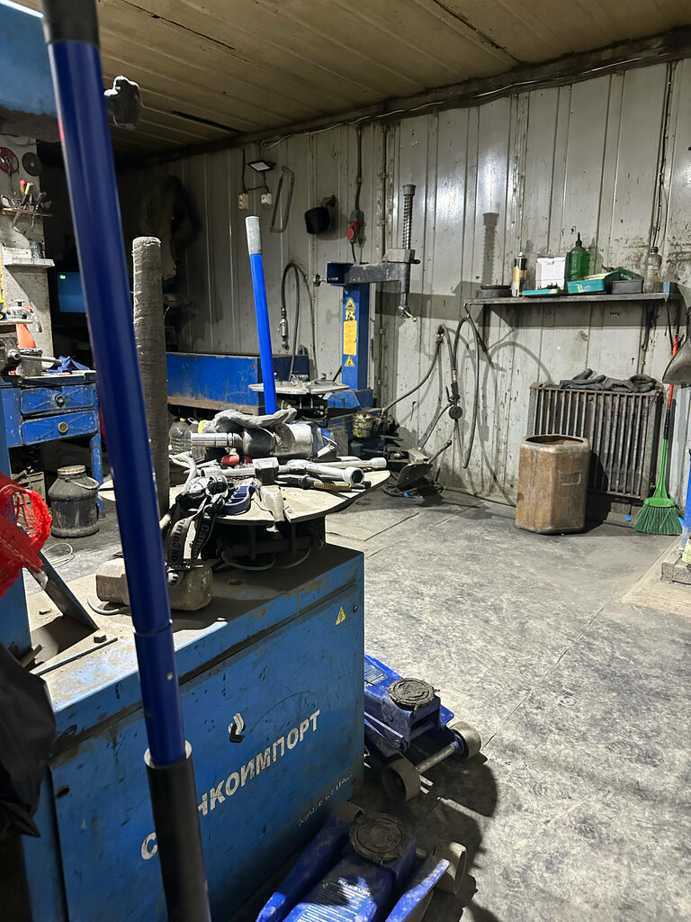 Oto lastik tamiri Tire service, Çeliabinsk, foto