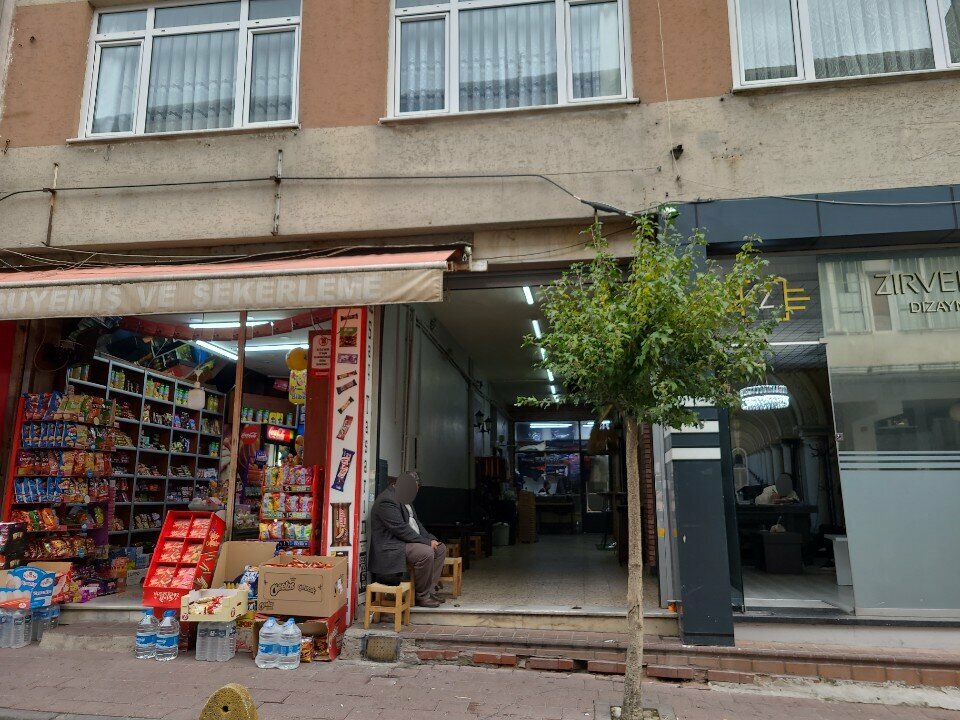 Kuaförler Mustafa Özcan Saç Tasarım, İstanbul, foto