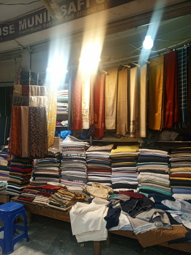 Giyim mağazası Rehmat Arcade, Lahor, foto
