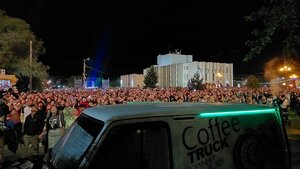 Coffee Truck (Pervostroiteley Avenue No:11), kahve dükkanları  Komsomolsk‑at‑Amur'dan