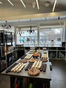 Бюро 11 (Abakanskaya ulitsa No:3Г), restoran  Barnaul'dan