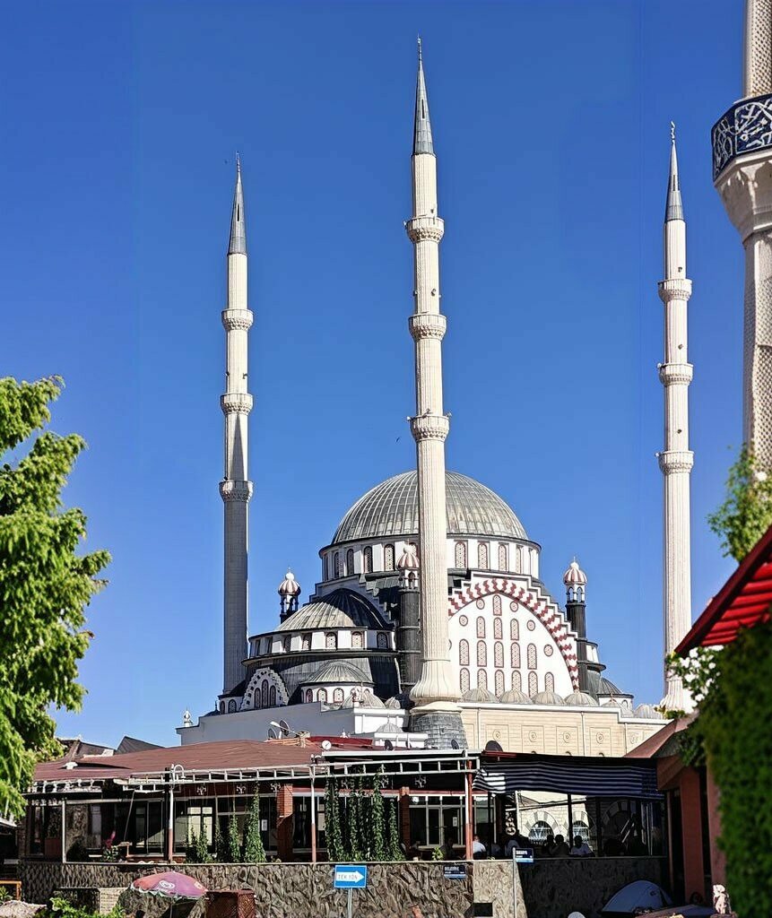 Cami Rüstempaşa Cami, Elazığ, foto
