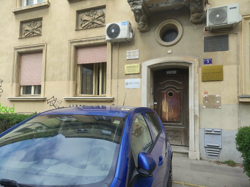 Avukatlar Advokat, Novi Sad, foto