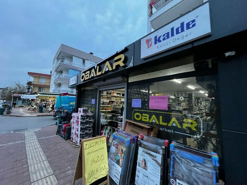 Yapı malzemeleri pazarı Obalar Ticaret, Antalya, foto