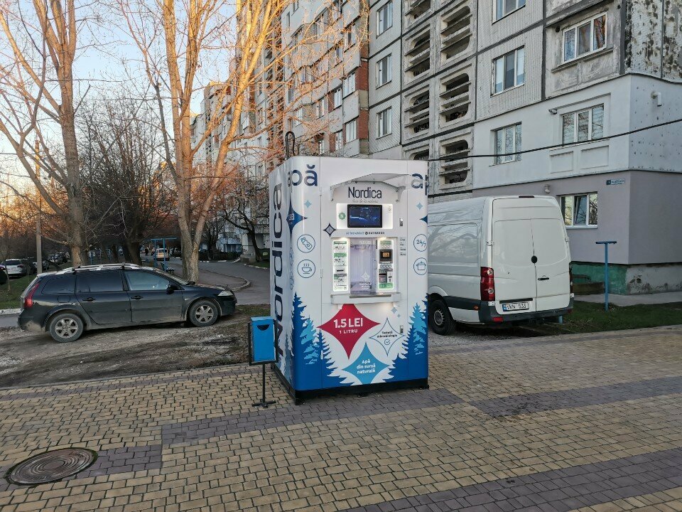 Su satışı Nordica, Beltsi, foto