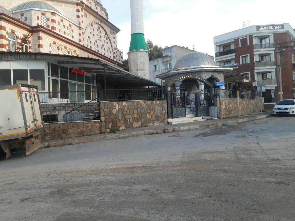 Cami Kurtuluş Cami, İzmir, foto