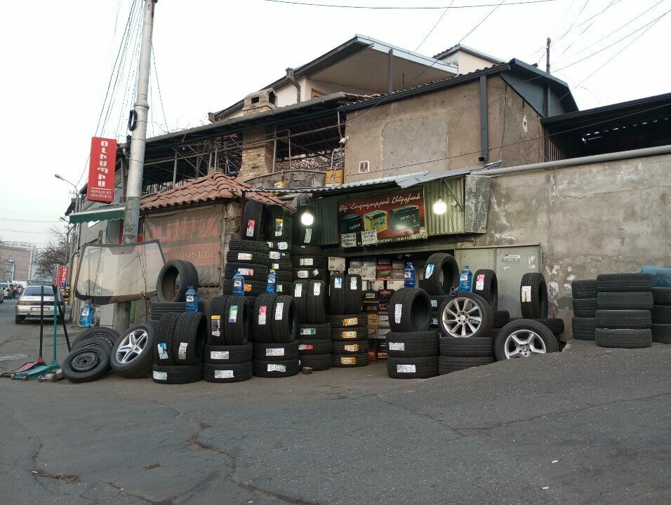 Jant ve lastikçiler Անիվներ և մարտկոցներ, Erivan, foto