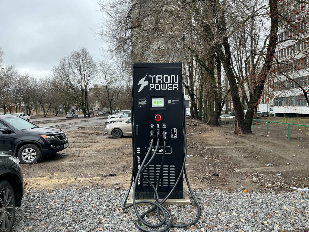 Elektrikli oto şarj istasyonları Tron Power, Voronej, foto