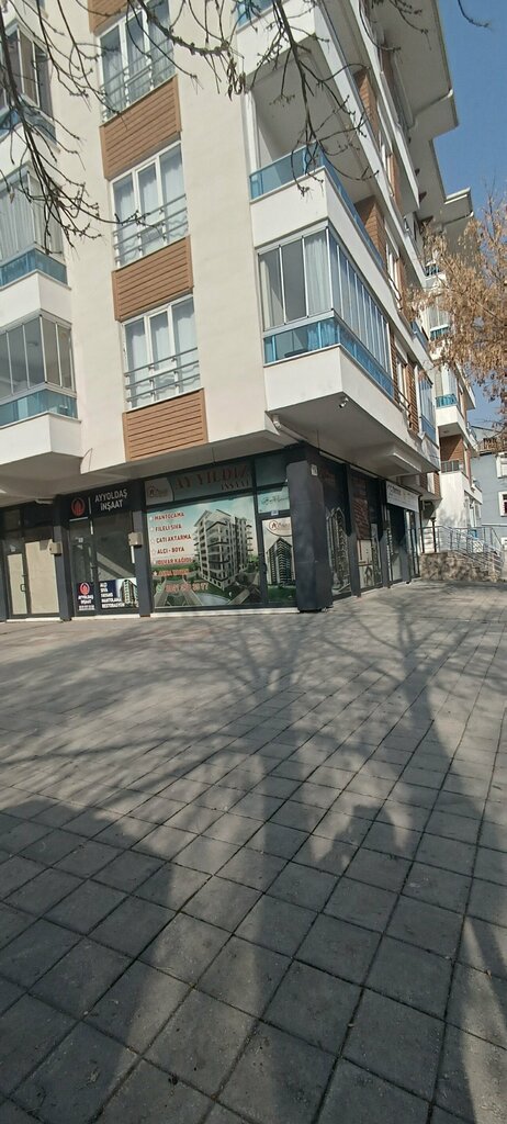 i̇nşaat gereçleri Ay Yıldız İnşaat, Konya, foto